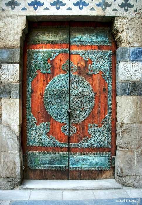 Usi vintage – mai mult decat usi vechi sau usi reconditionate